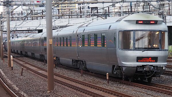 JR東日本E26系客車 - Enpedia